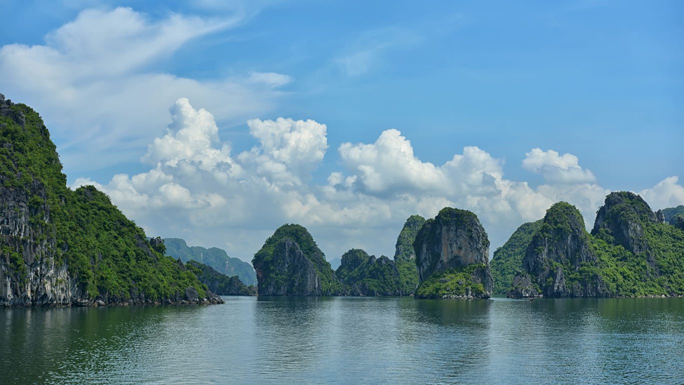 10 Ha Long Bay Images That Are Worth To See - Fontica
